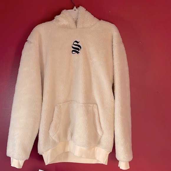 Sinners Attire | Sweaters | Plush Hoodie By Sinners Attire | Poshmark